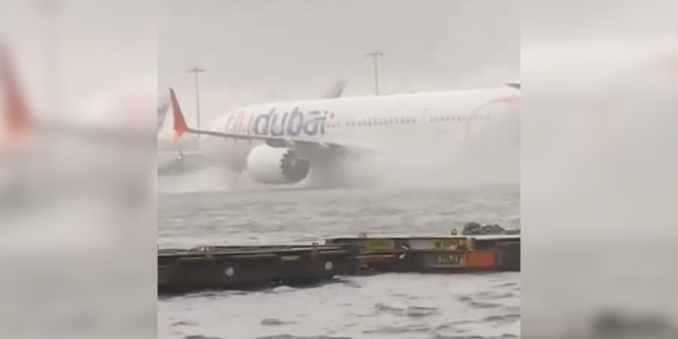 Flughafen unter Wasser: Extrem-Flut in Dubai :: wetter.at