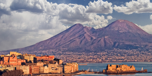 Neapel: Erdbeben als Weckruf des Vesuvs? :: wetter.at